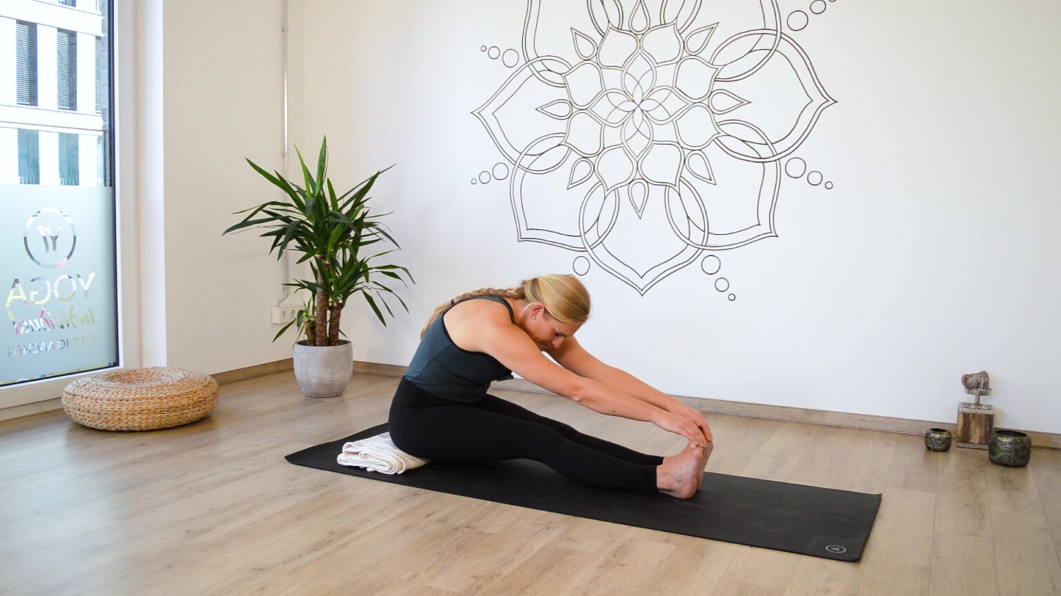 YOGA INDIVIDUAL - Dein modernes Yogastudio in Aachen